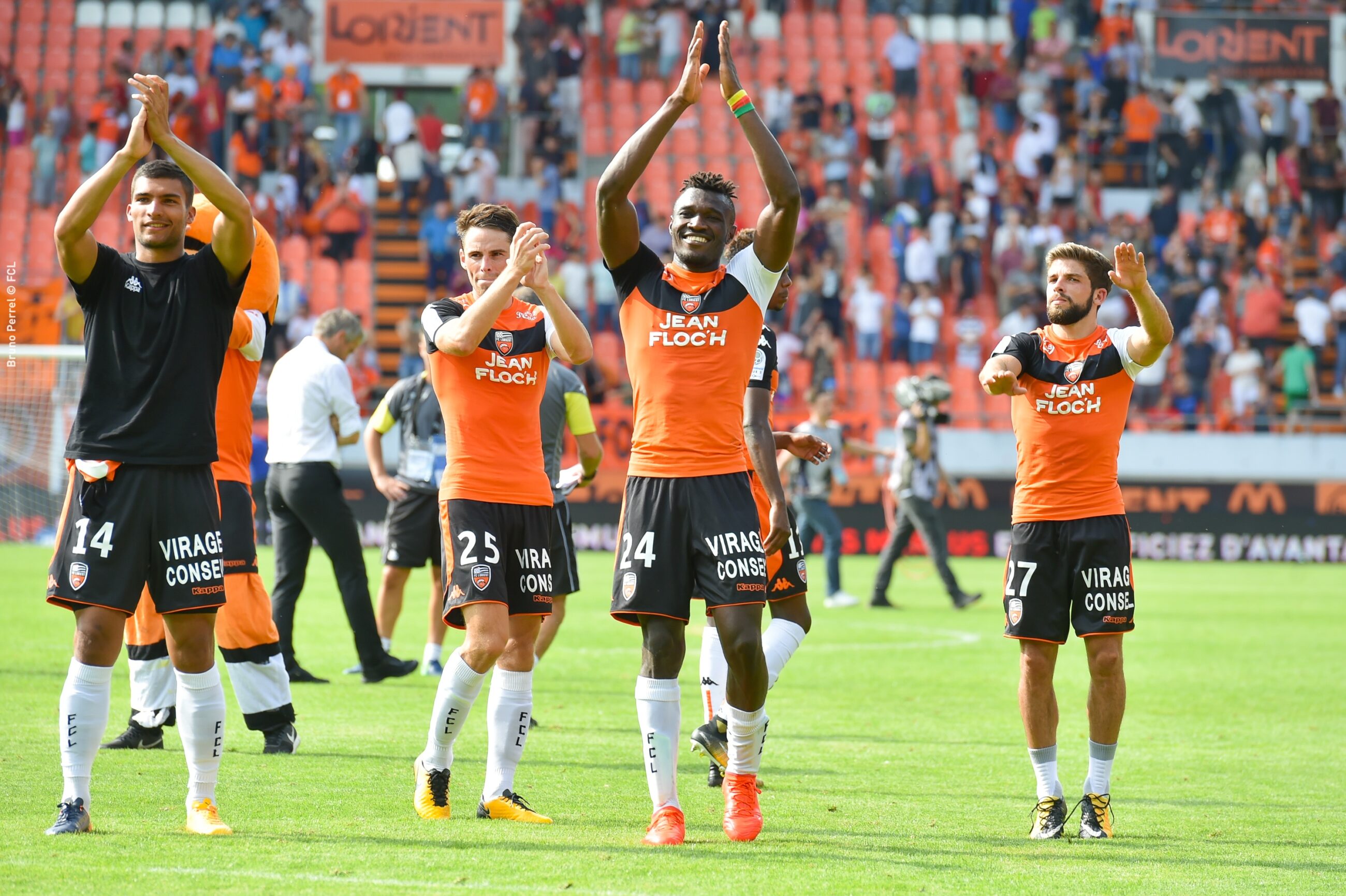 Participez à la photo officielle du Club ! - FC Lorient