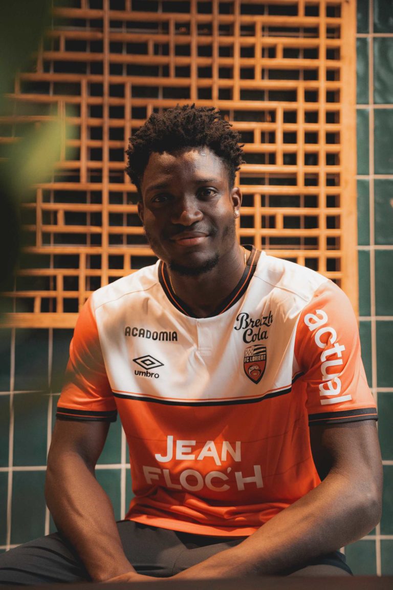 Nathaniel Adjei prêté chez les Merlus - FC Lorient